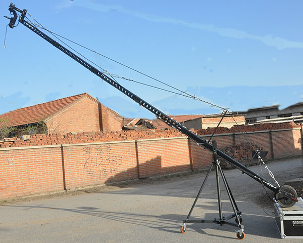 Motorized Camera Crane 8m Use Octagon Arm | virtuecrane